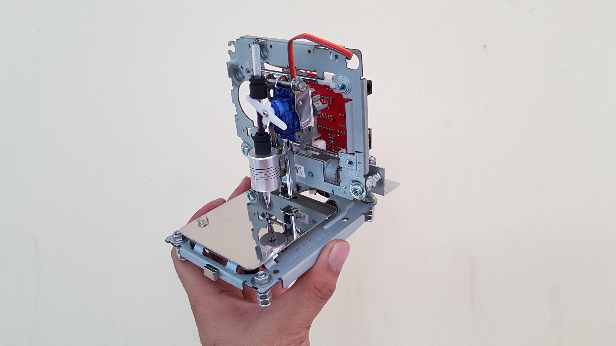 DIY CD-Rom เก่าเป็นเครื่อง CNC Plotter วิธีสร้างละเอียดยิบ!! - DIY of ...